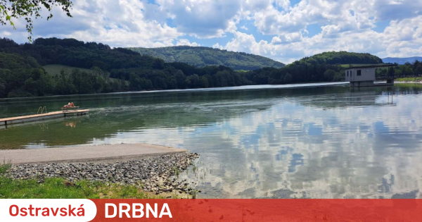 Moravskoslezští hygienici budou v sezóně kontrolovat kvalitu vody na víc jak 20 přírodních ...