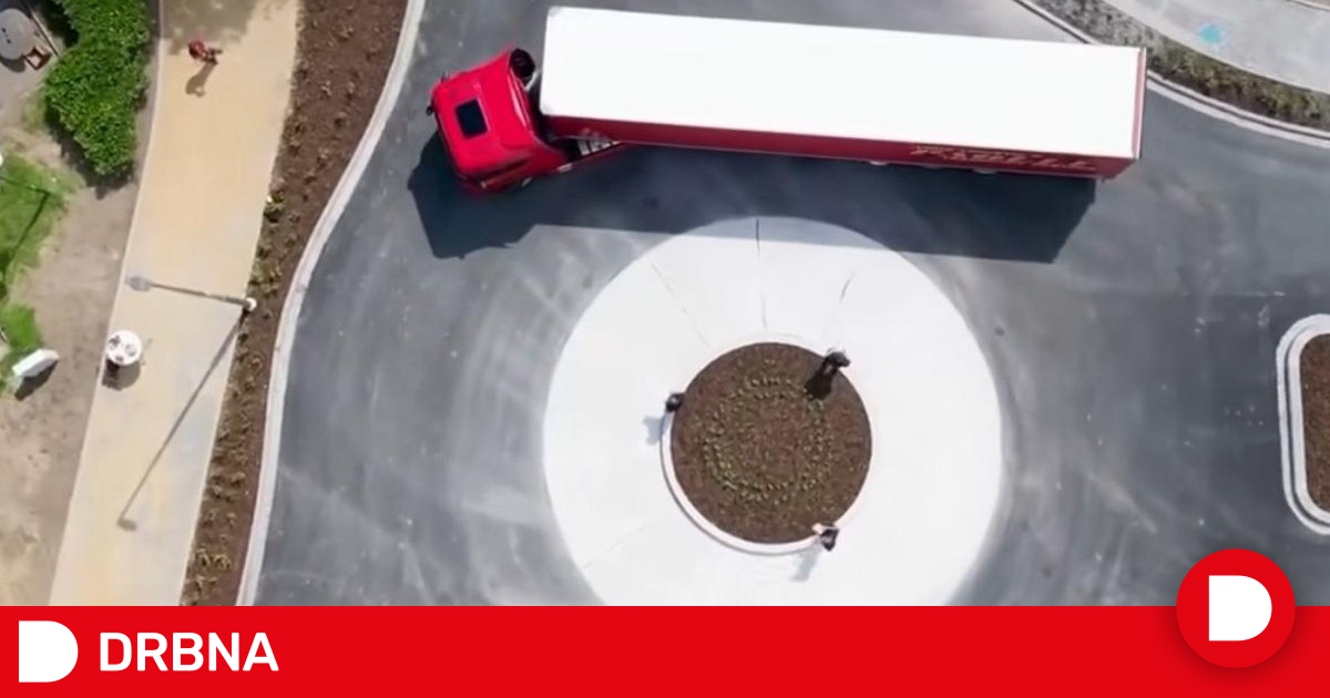 Kopřivnice zatočila s kolonami. Nový kruhový objezd vyšel skoro na 17 ...